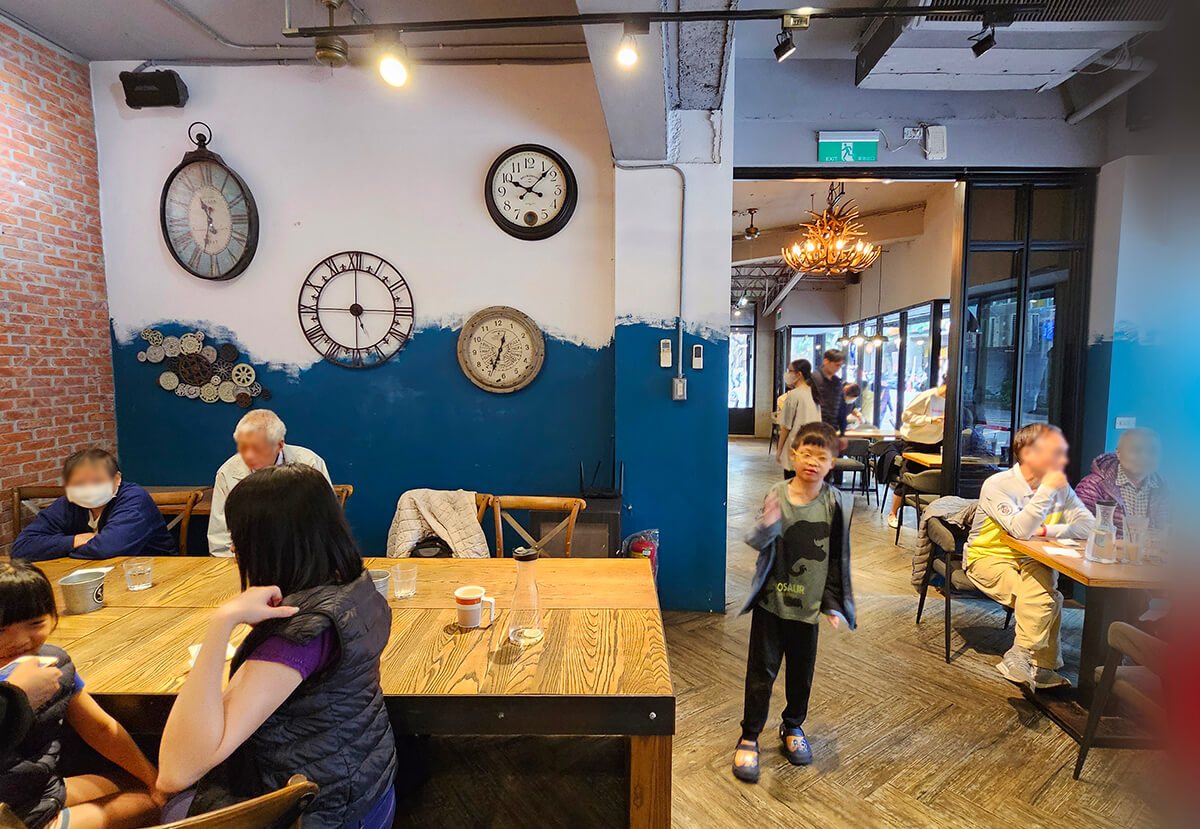 【新北美食】Antler Park 鹿角公園-土城員林街享受義式咖啡下午茶美味鬆餅 - 捲貓貪玩客