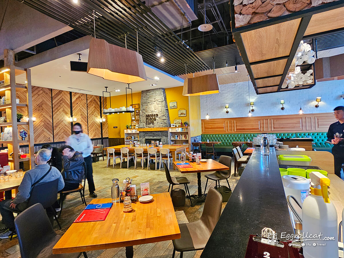【南港美食】貳樓 Second Floor Cafe｜南港車站人氣早午餐，聊天聚餐首選 - 捲貓貪玩客